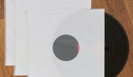 Kæmpe udvalg af lp plader - køb vinyl online | Vinylpladen.dk